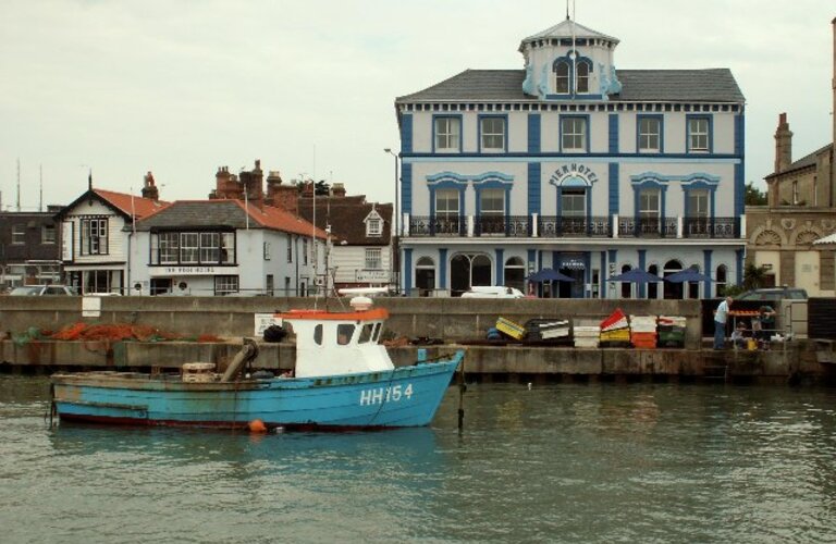 Trains to Harwich - Cheap Train Tickets - HappyRail