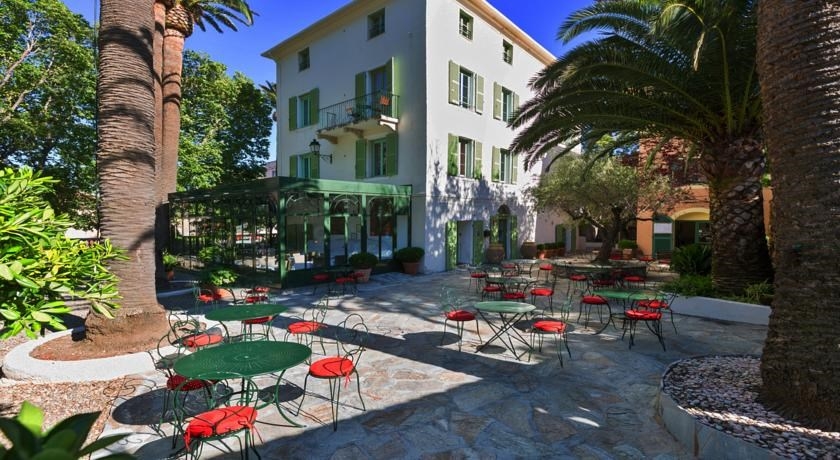 Corsica / Erbalunga, Hotel Castel Brando*** - Rail Holiday France ...